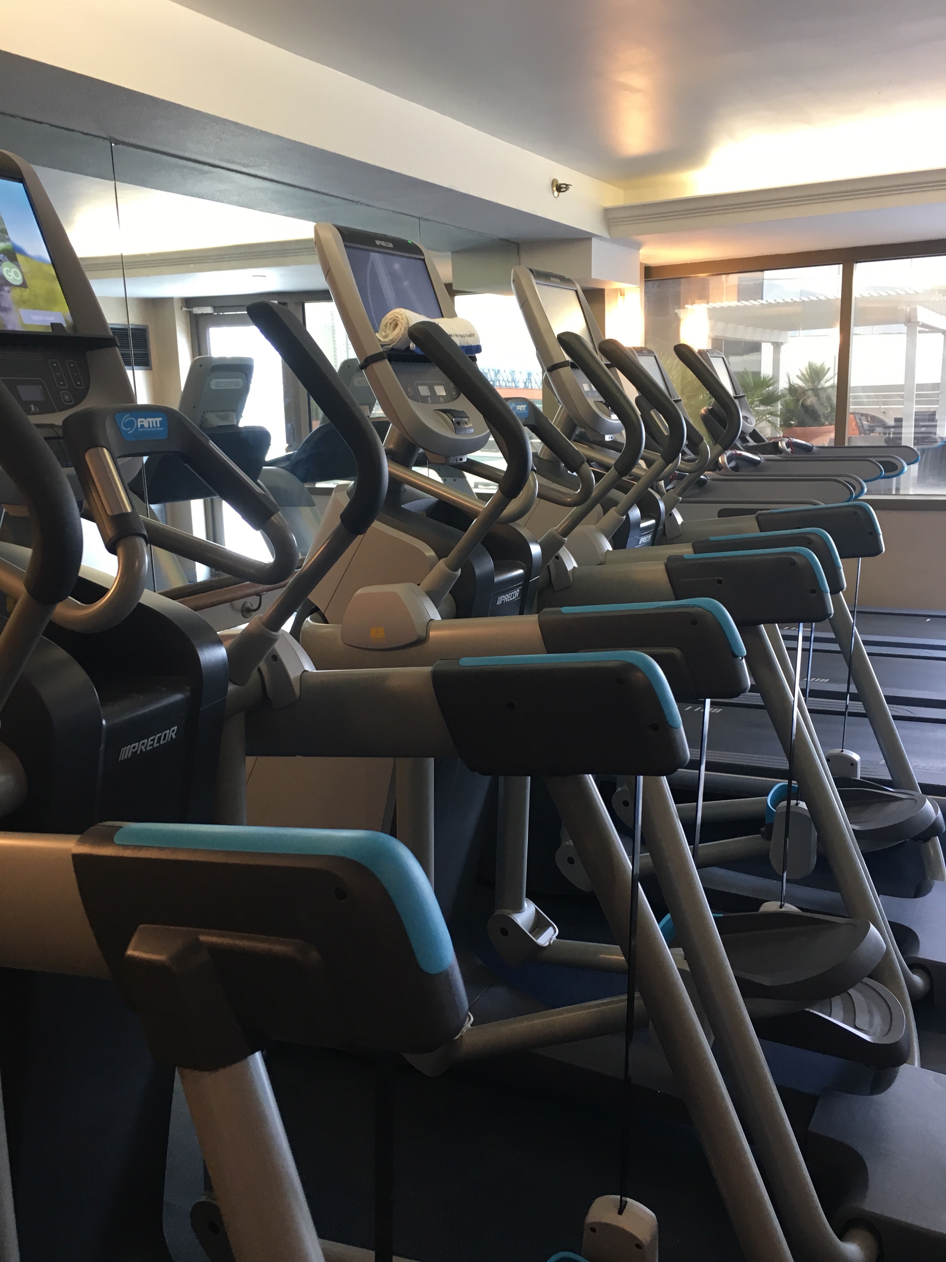 Hit the GYM – Living On Pitch